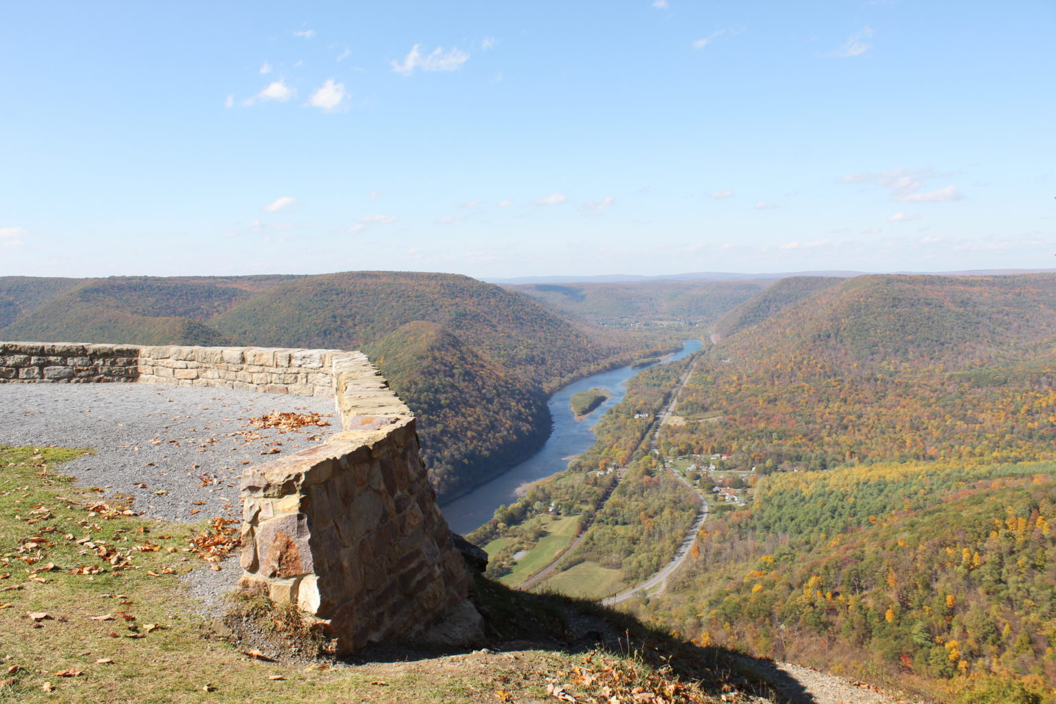 Discover These Northern State Parks for Beautiful Fall Colors